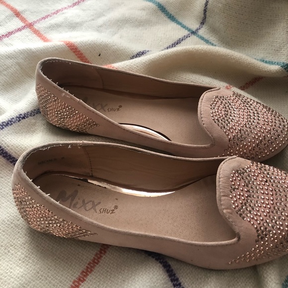 Mixx Shuz | Shoes | Mixx Shuz Nude Flats | Poshmark